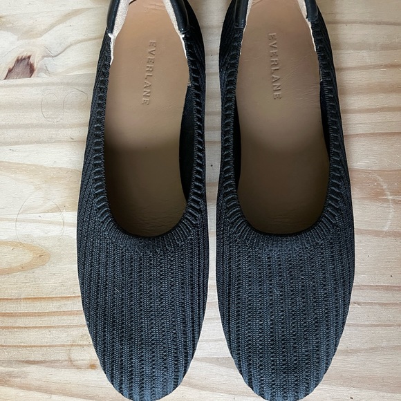 Everlane | Shoes | Everlane Black Ballet Flats | Poshmark